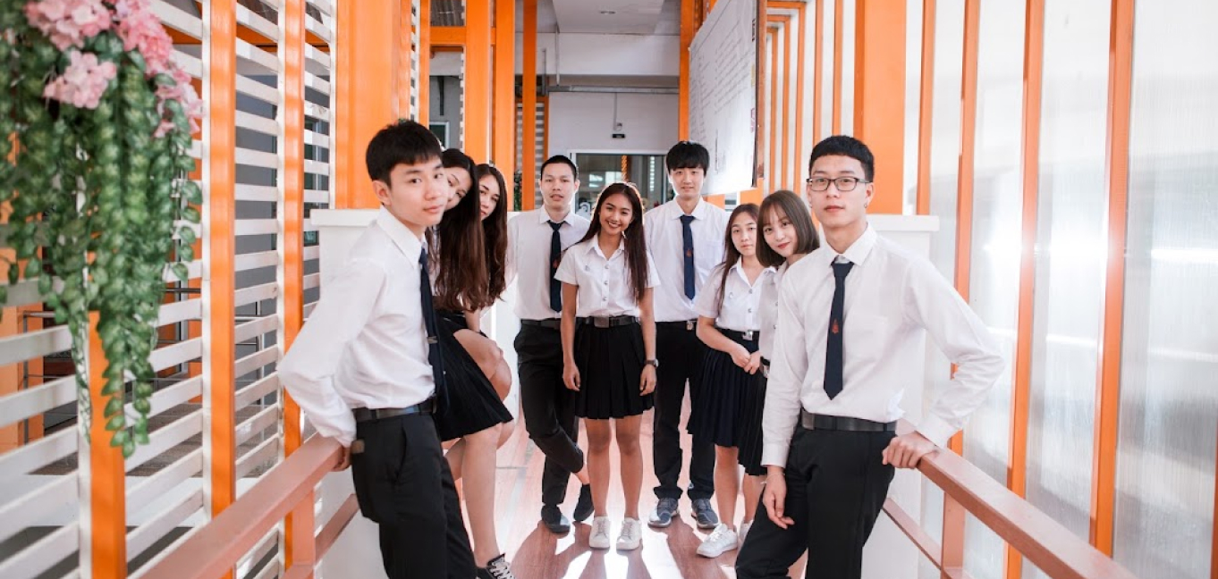 Experience Learning Program | KKUIC